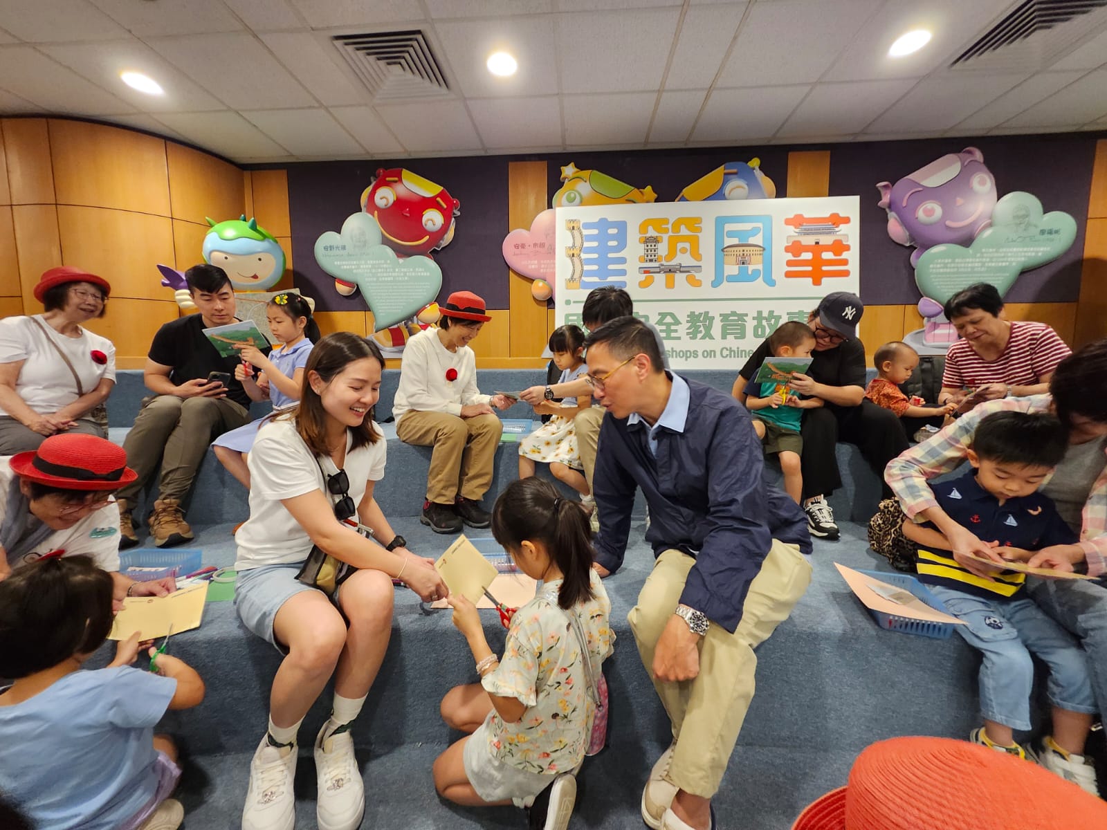 Hong Kong Public Libraries - Storytelling Workshops on Chinese Architecture